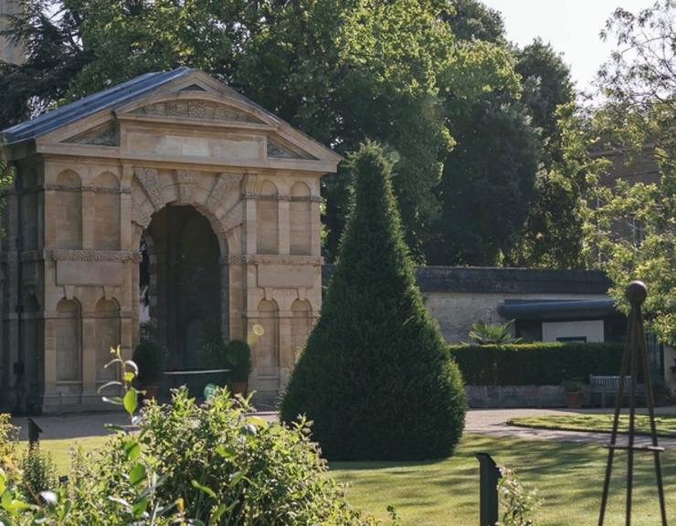 The Duchess of Botany: Mary Somerset, Jacob Bobart, and the Formation ...