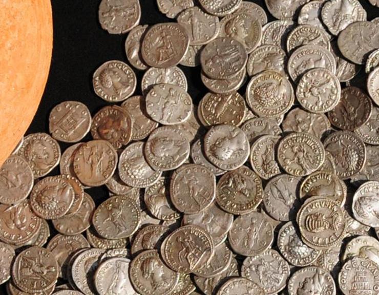Coin Hoards of the Roman Empire | Gardens, Libraries & Museums