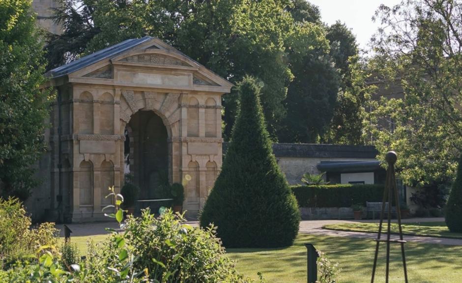 The Duchess of Botany: Mary Somerset, Jacob Bobart, and the Formation ...